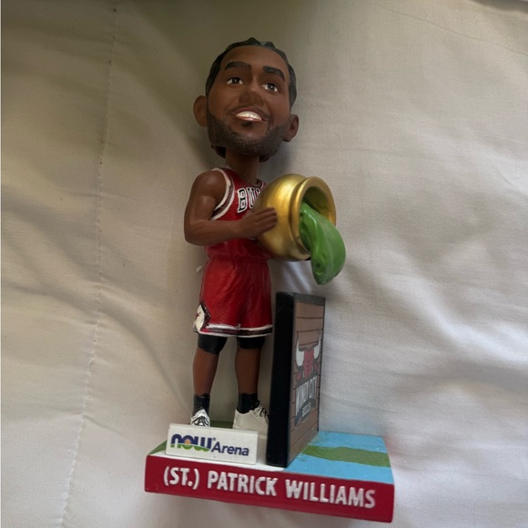 Other | White Box With Signature | Poshmark